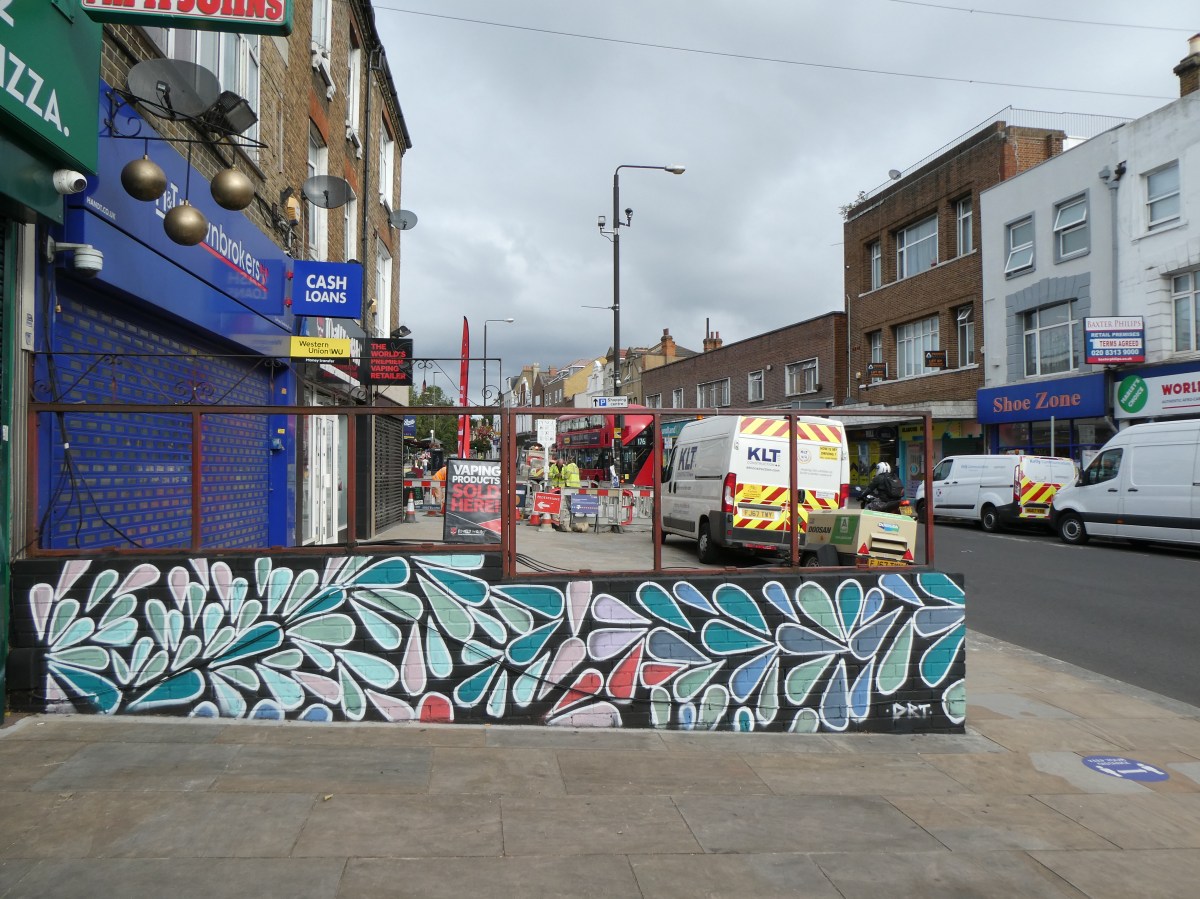 New DRT Street Art around South-East London | London Calling Blog