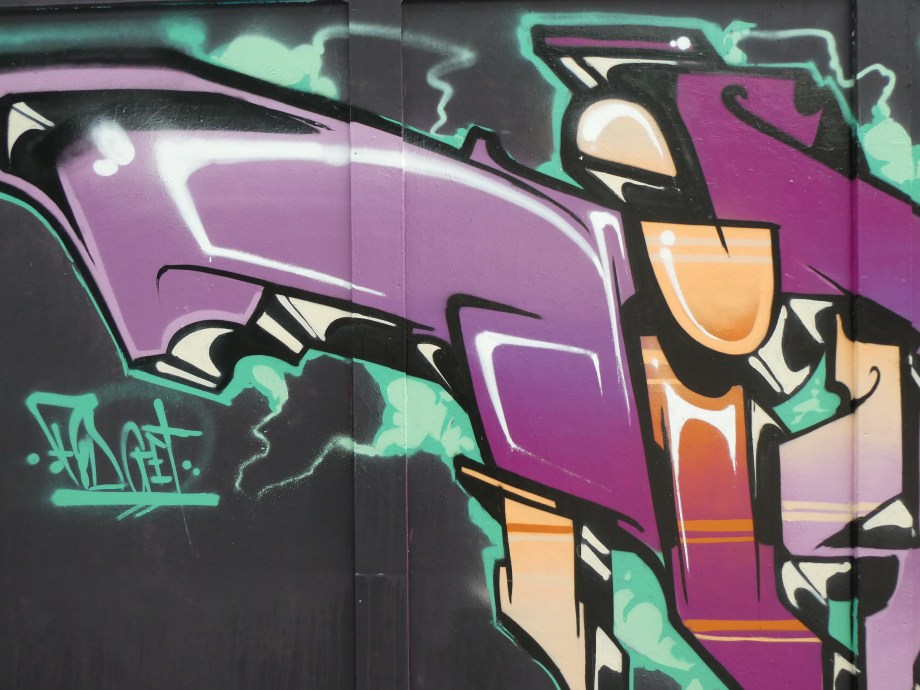 New Fidget Graffiti around London | London Calling Blog